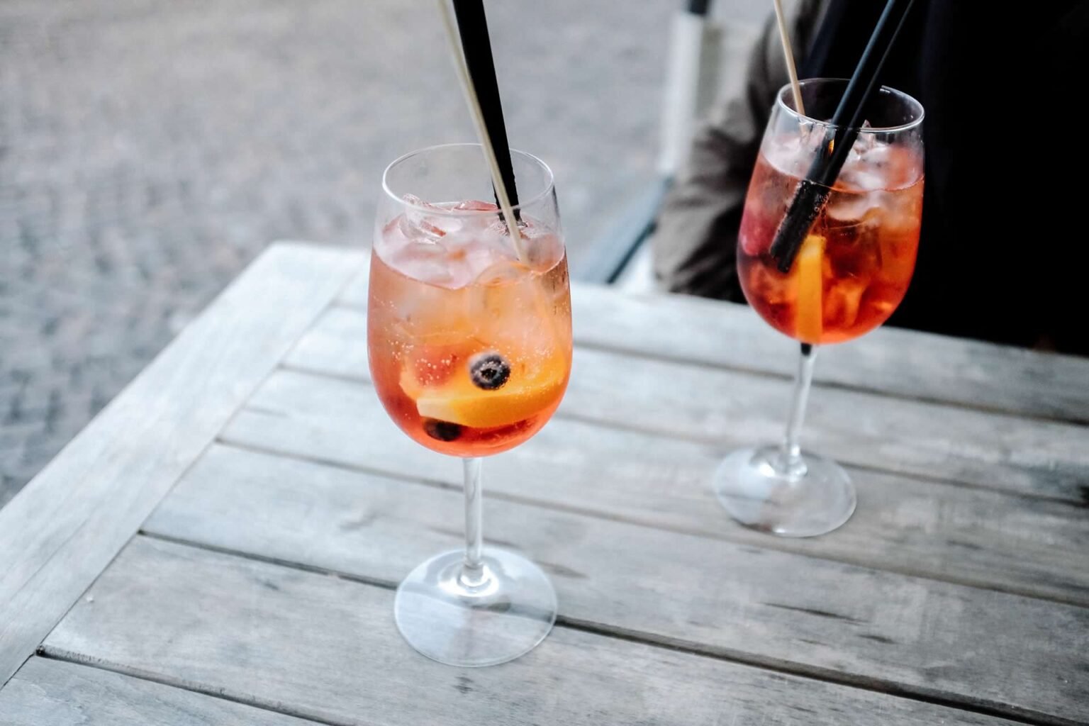 Conheça o Spritz, o cocktail queridinho dos italianos » Da Itália Cidadania